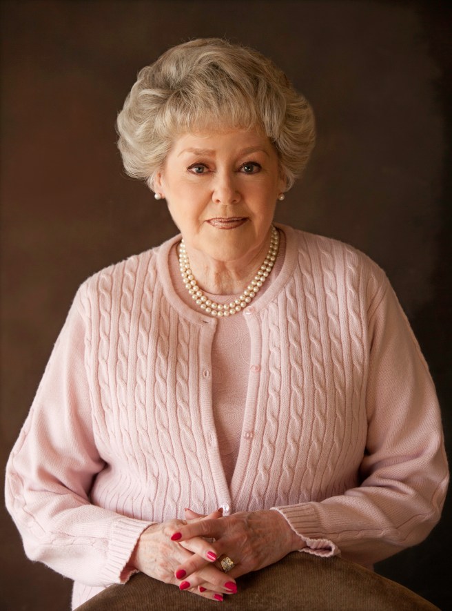 Interview with Victoria from Dragonfly by Leila Meacham – Novel PASTimes