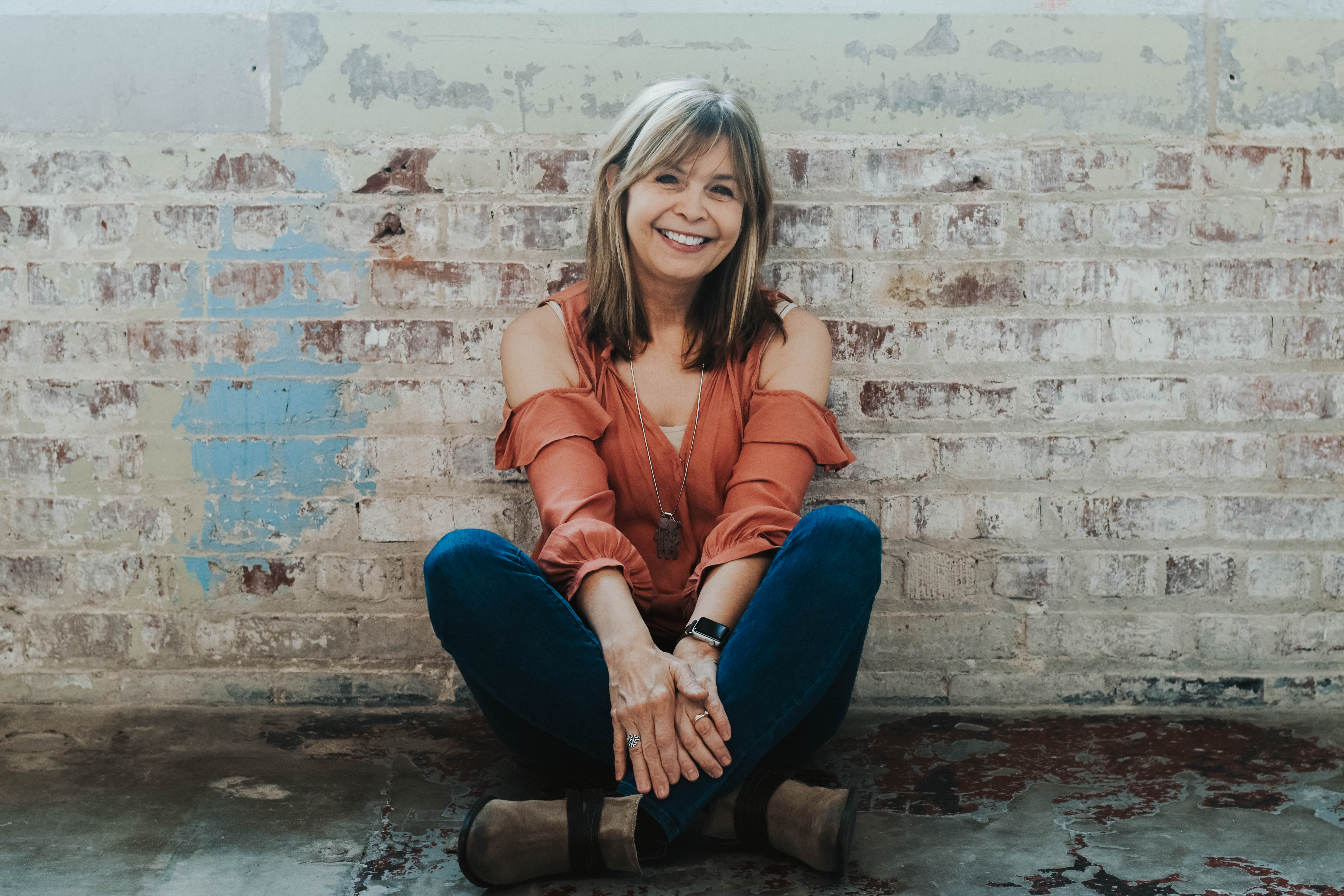 Meet Aurora from A Reckless Love by Beth White – Novel PASTimes